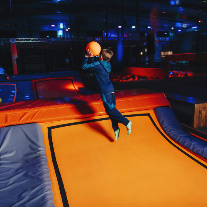 Ultimate Dodgeball | High-Energy Trampoline Game at Air Madness